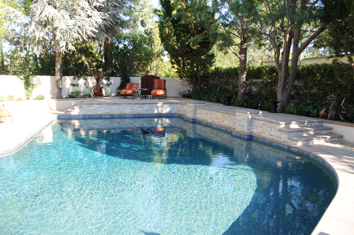 Bellecrete Inc. Pools