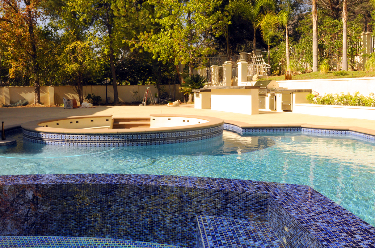 Bellecrete Inc. Pools